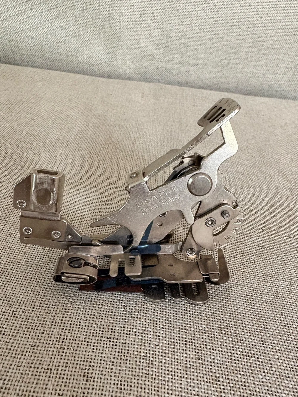 Office | Vintage Greist Ruffler Presser Foot Us Pat 2593519 Sewing ...